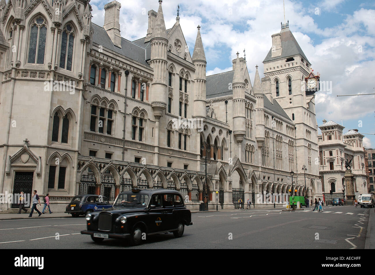 The Royal Court of Justice Stock Photo - Alamy