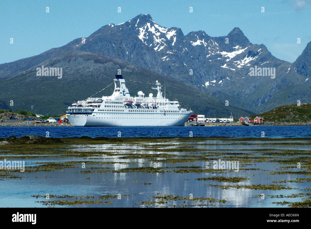 Astor cruise ship hi-res stock photography and images - Alamy