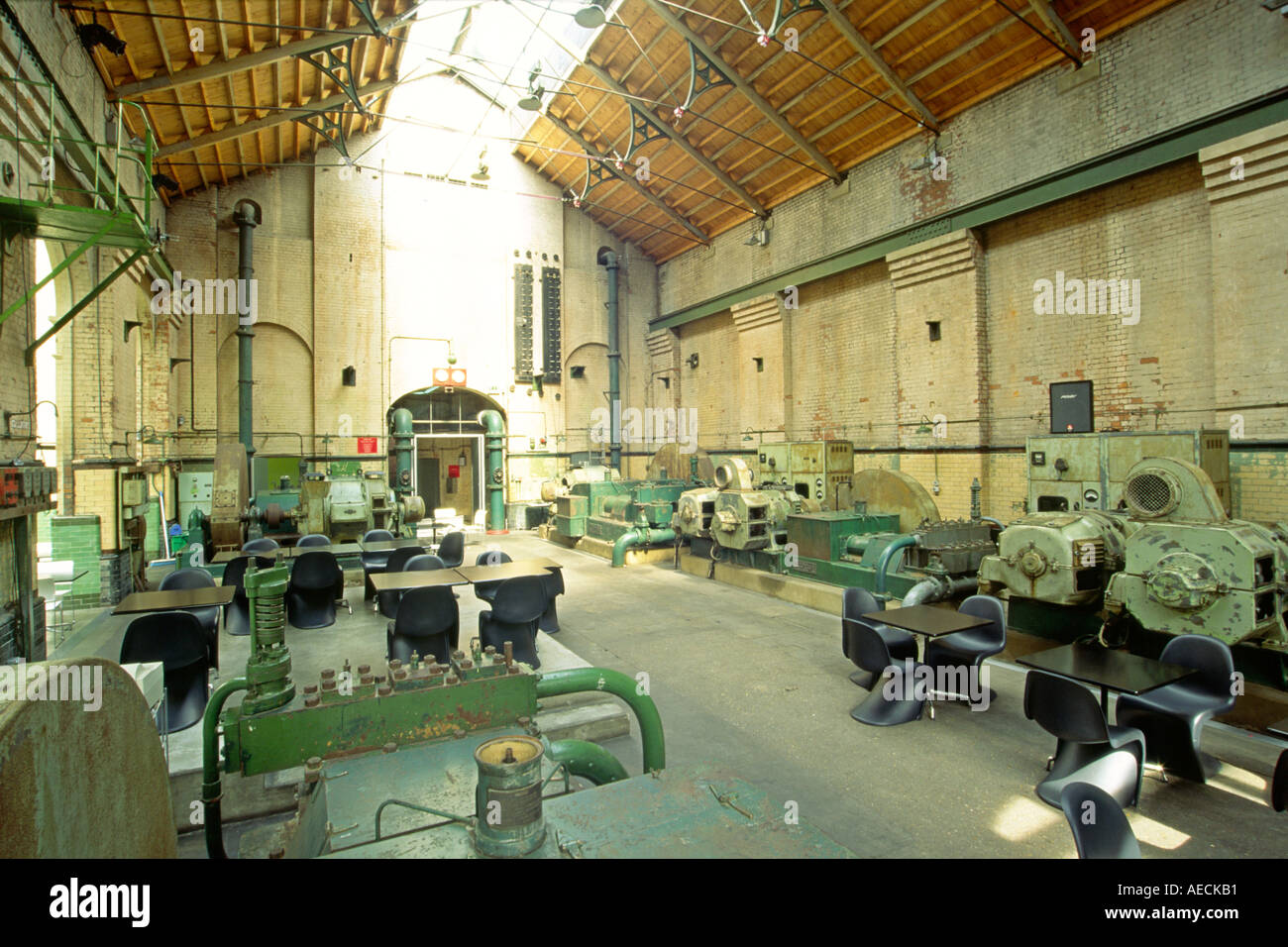 Interior gallery london architecture hi-res stock photography and ...