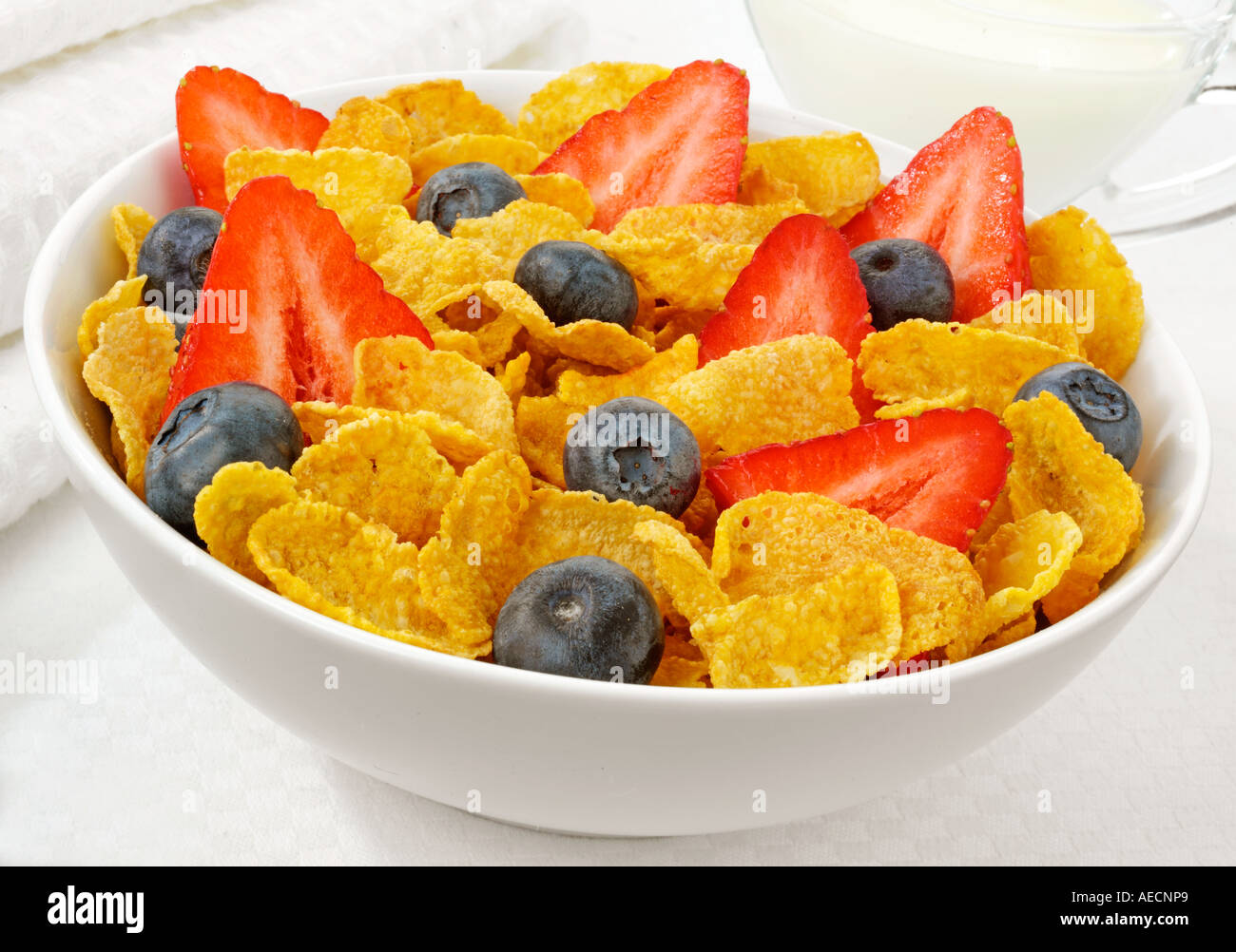 CORNFLAKES WITH FRUIT Stock Photo - Alamy