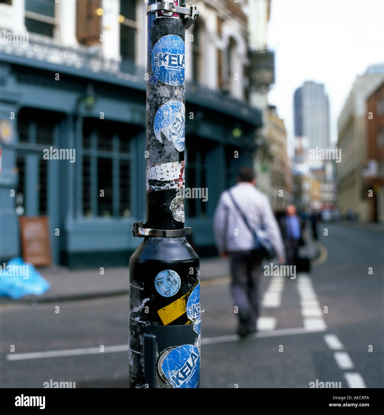 Lamp post stickers hi-res stock photography and images - Alamy