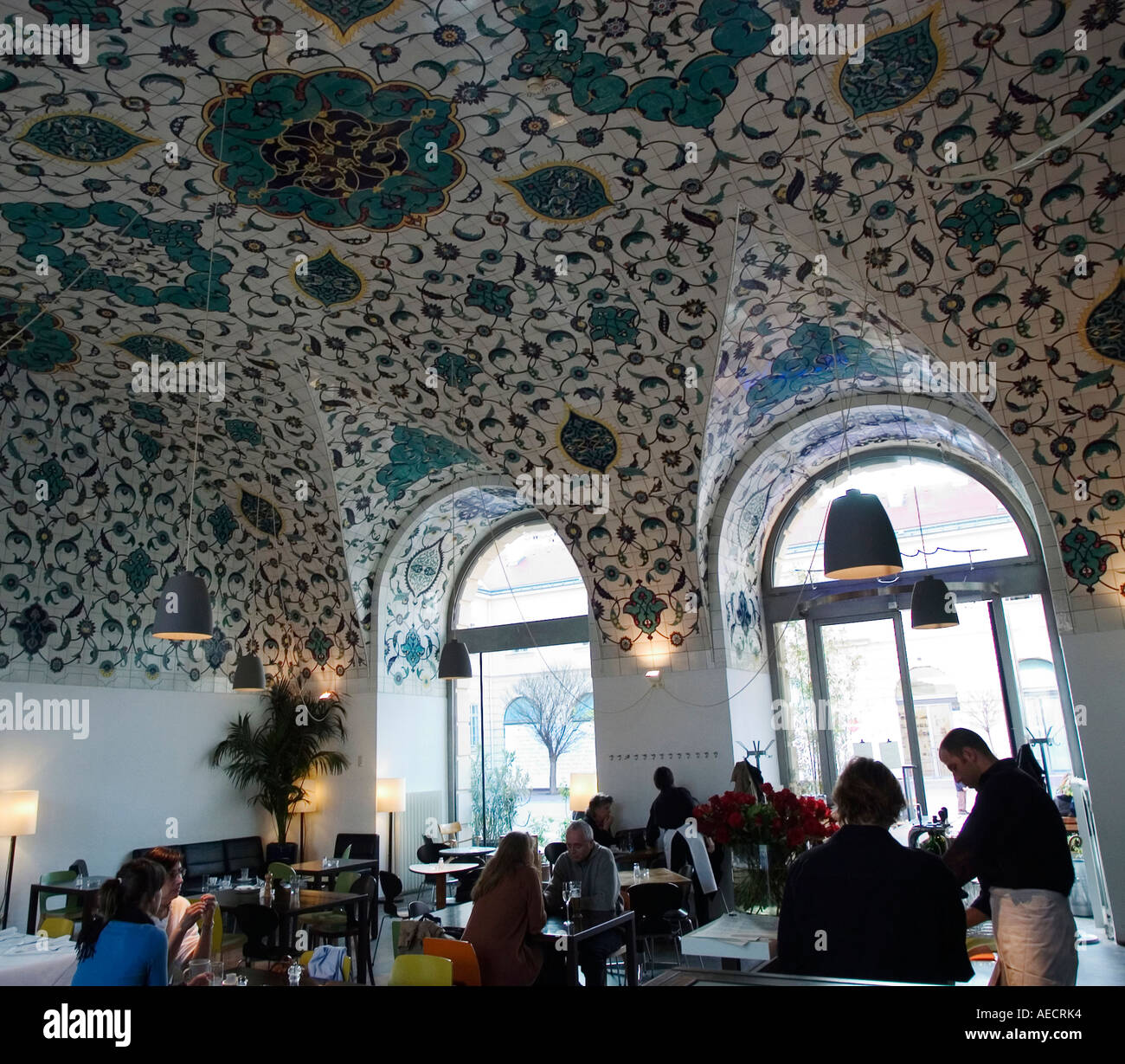 Mq point hi-res stock photography and images - Alamy