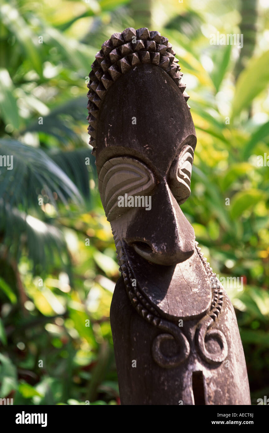 Vanuatu, Art, Wood Carving, Day Stock Photo - Alamy