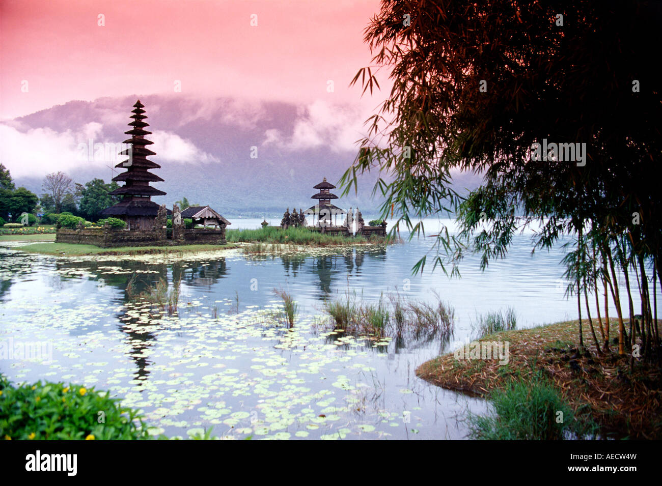 Bali, Lake Bratan & Ulu Danu Temple Stock Photo - Alamy