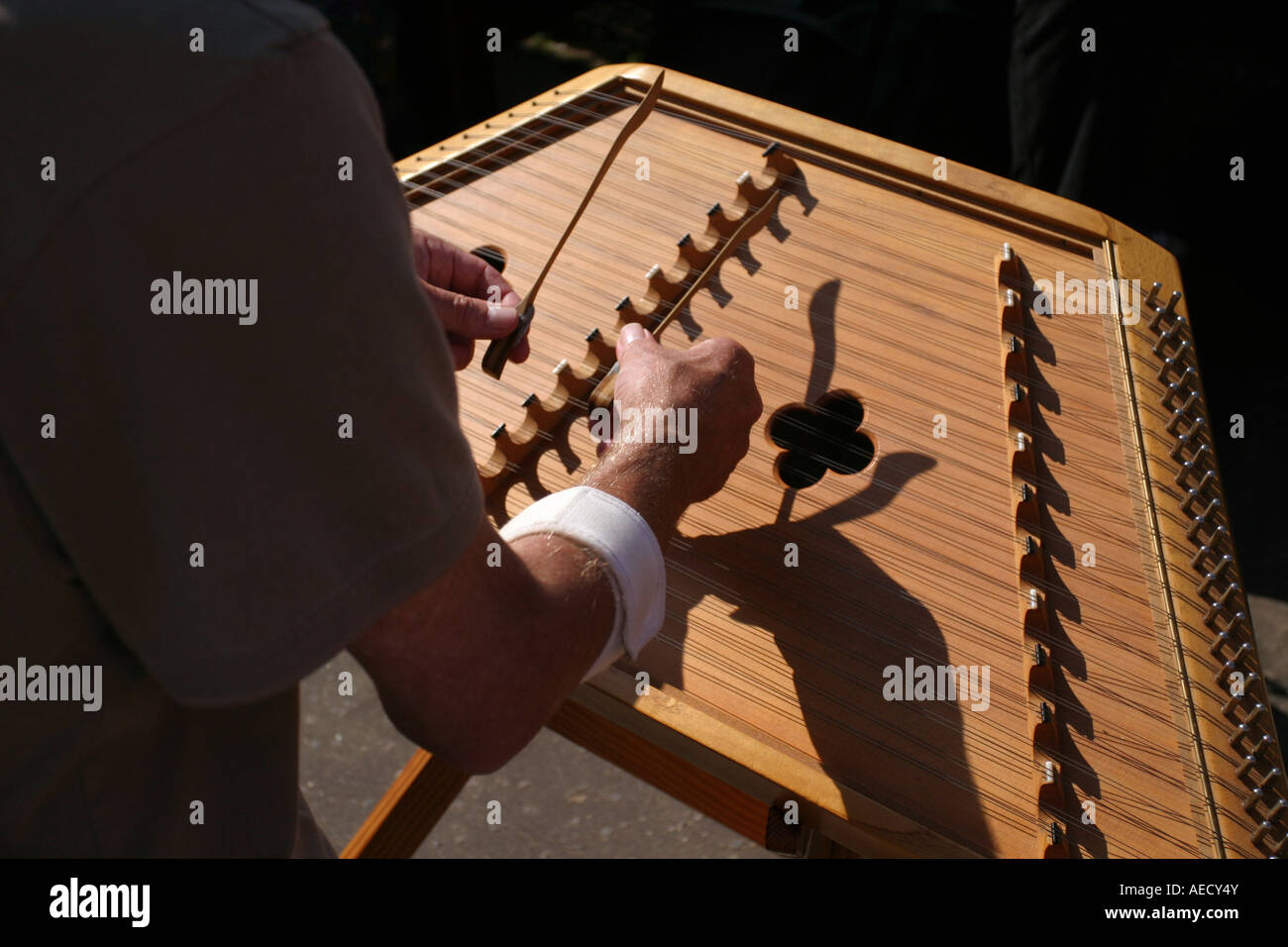 Zither player uk hi-res stock photography and images - Alamy