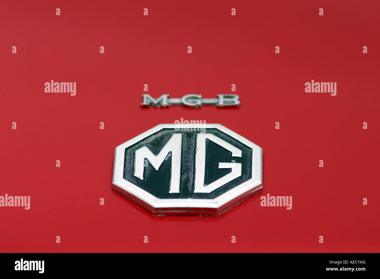 Mg bonnet badge hi-res stock photography and images - Alamy