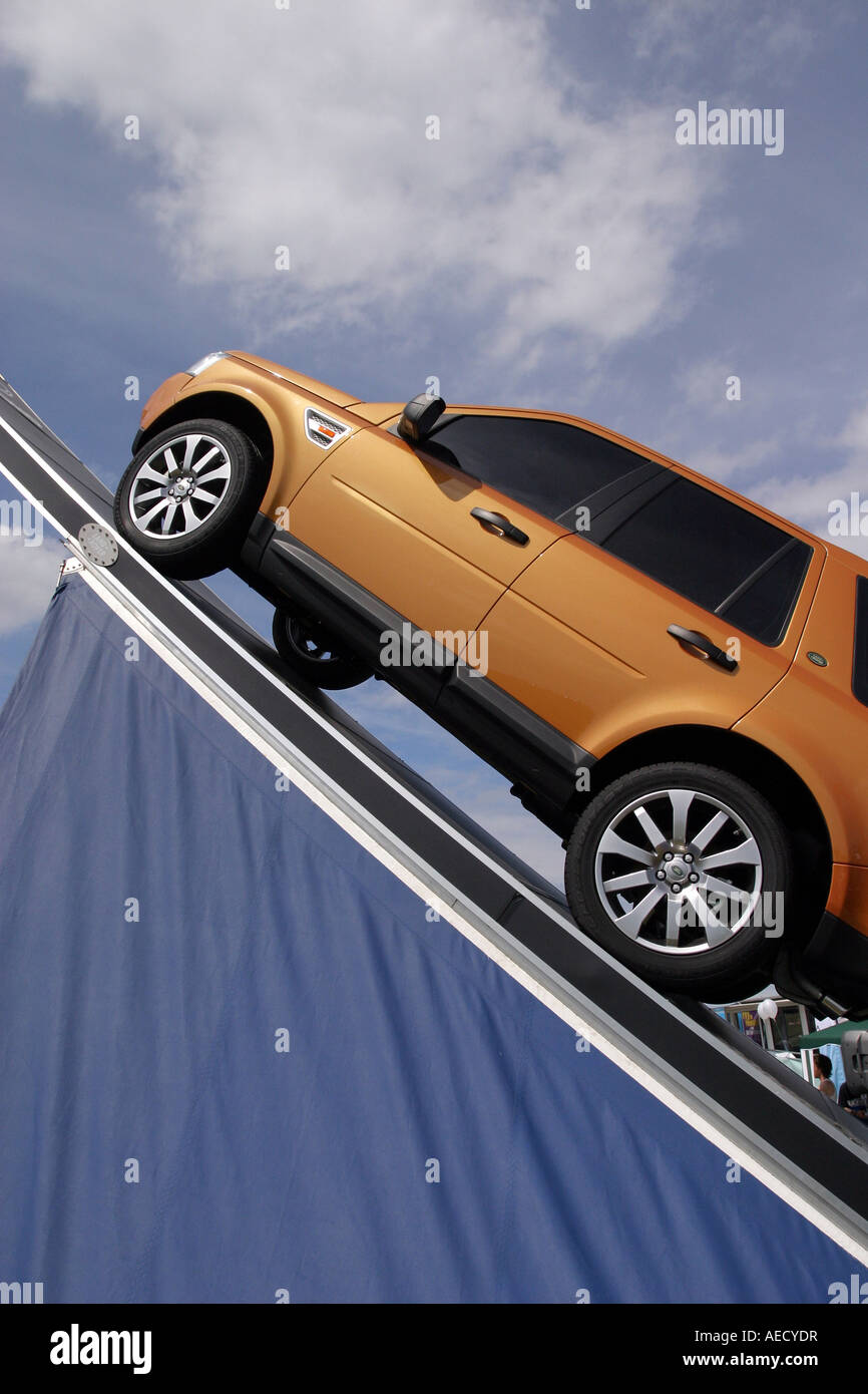 Car driving up ramp hi-res stock photography and images - Alamy