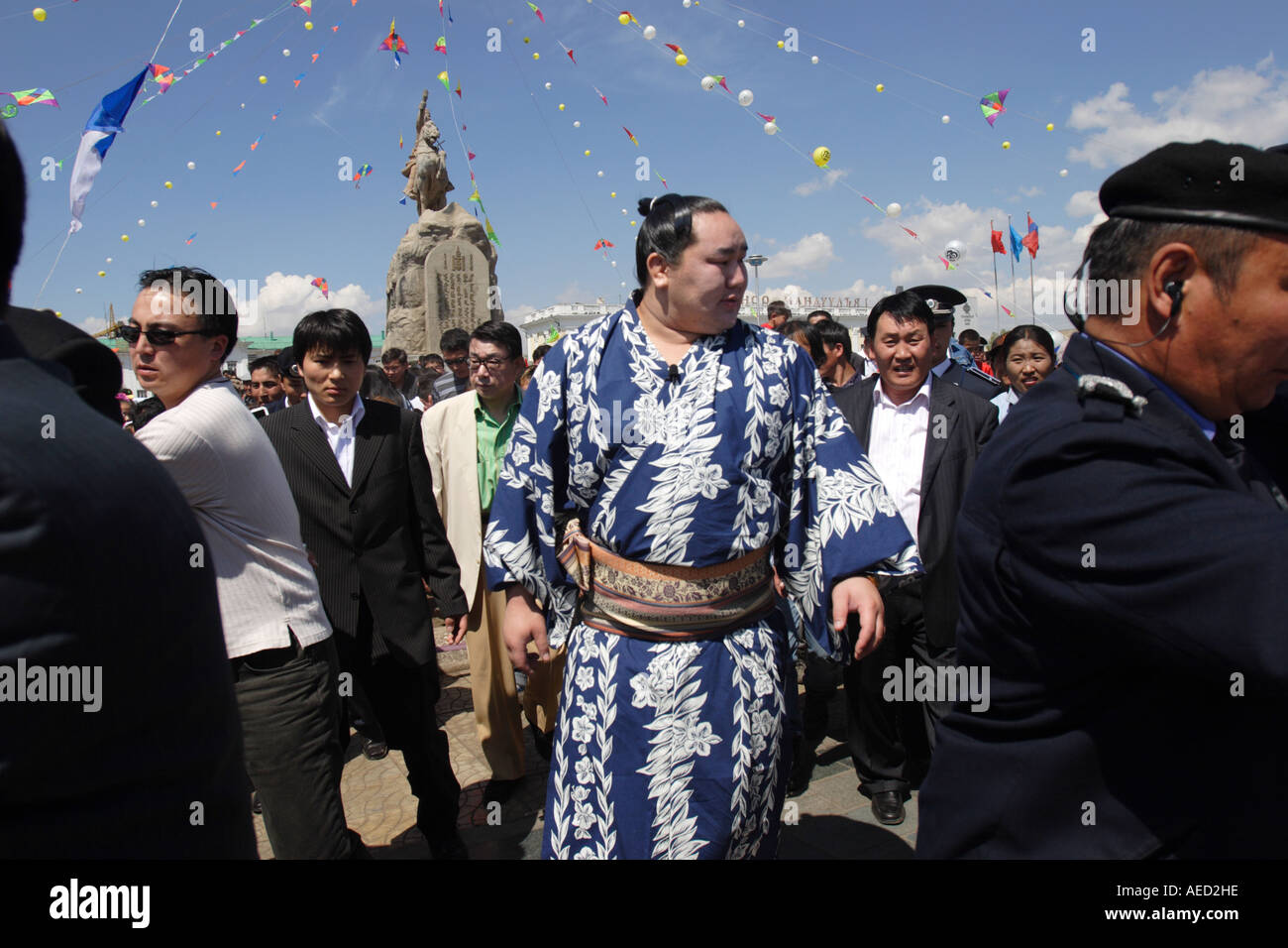 Mongolian Sumo star Asashoryu Akinori attends Children's Day festival ...