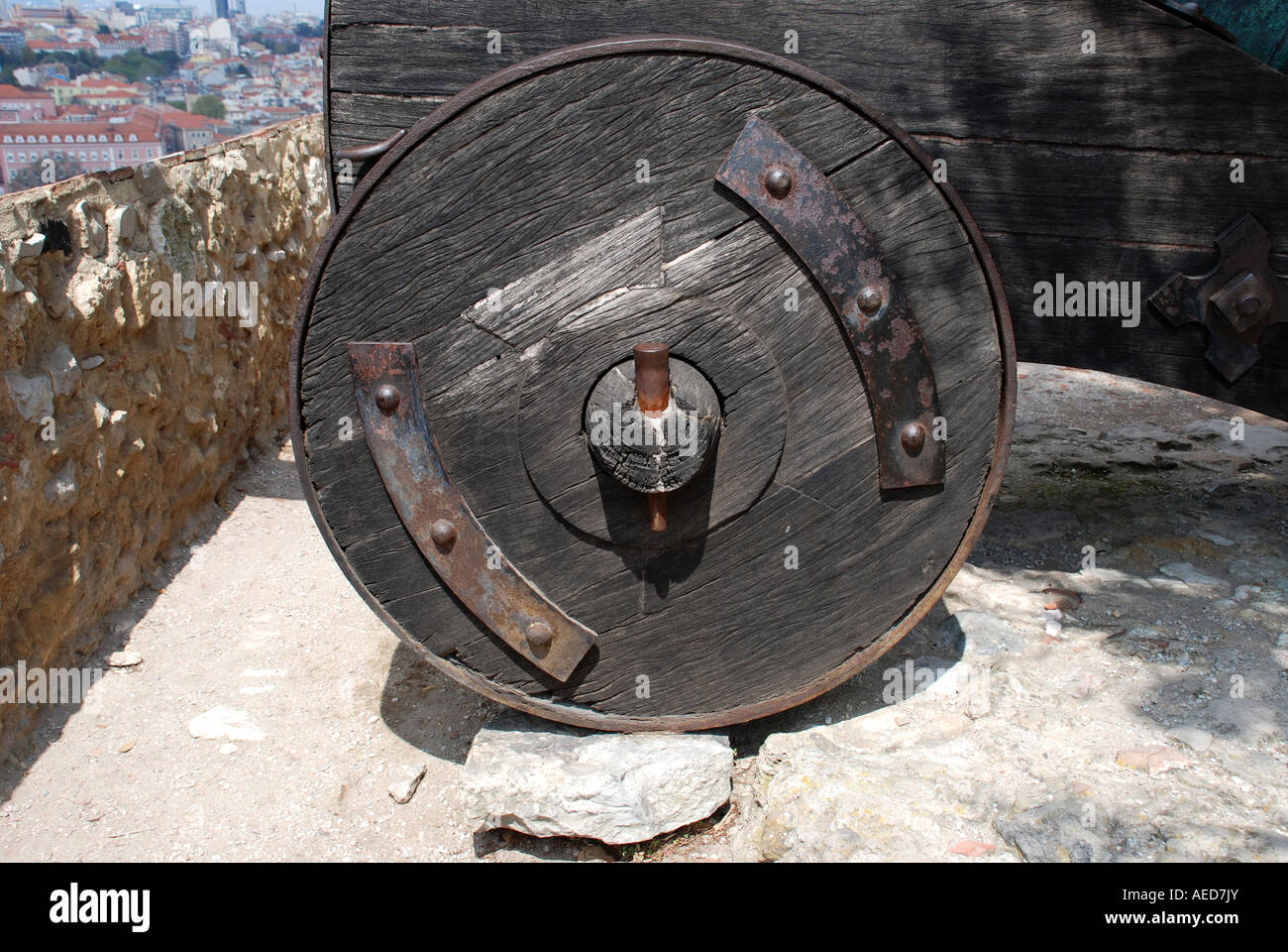 Cannon wheel at the Castelo de Sao Jorge, Lisbon, Portugal Stock Photo ...