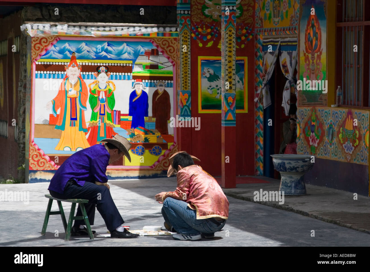 Tibetan game hi-res stock photography and images - Alamy