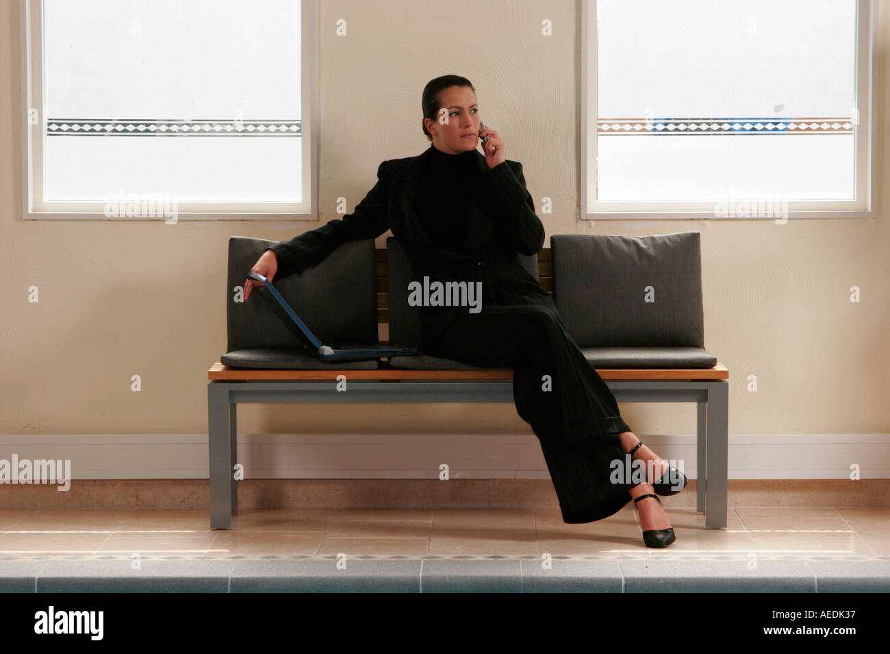 Woman strenuous face hi-res stock photography and images - Alamy