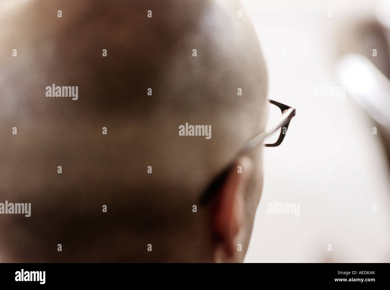 Man wearing glasses Stock Photo - Alamy