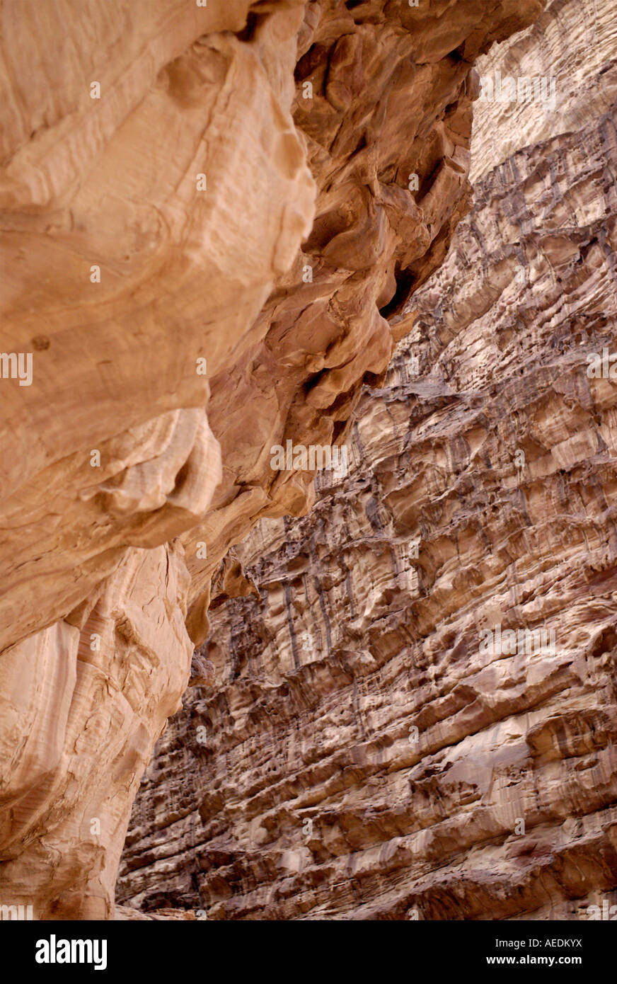 Desert sandstone cliff Stock Photo - Alamy