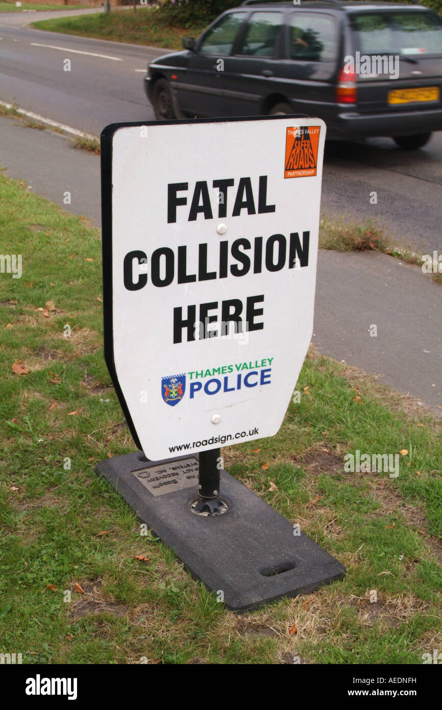 A Thames Valley Police sign pointing out a fatal collision on the ...