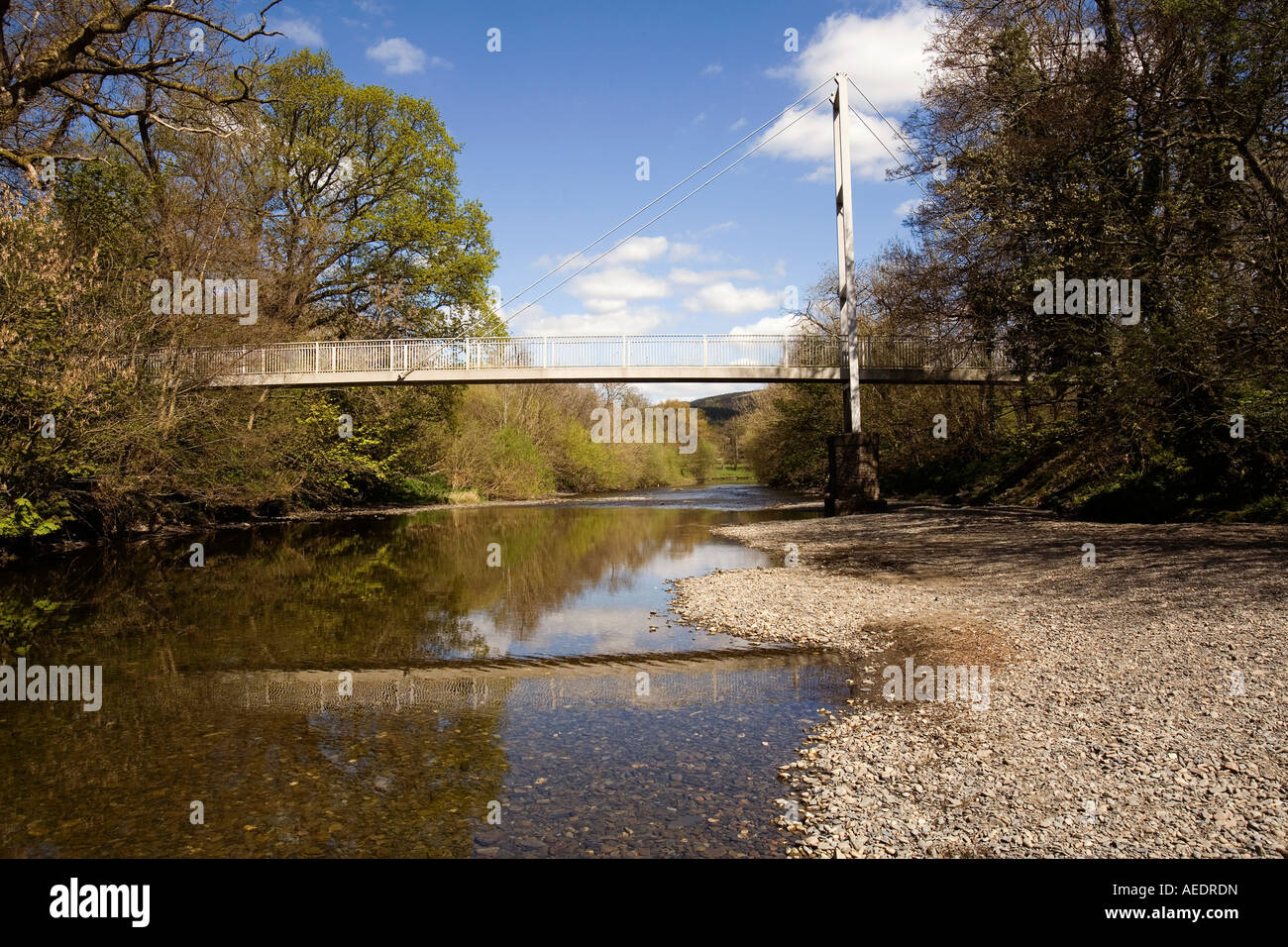 UK Wales Powys Builth Wells footbridge over Irfon River Stock Photo - Alamy