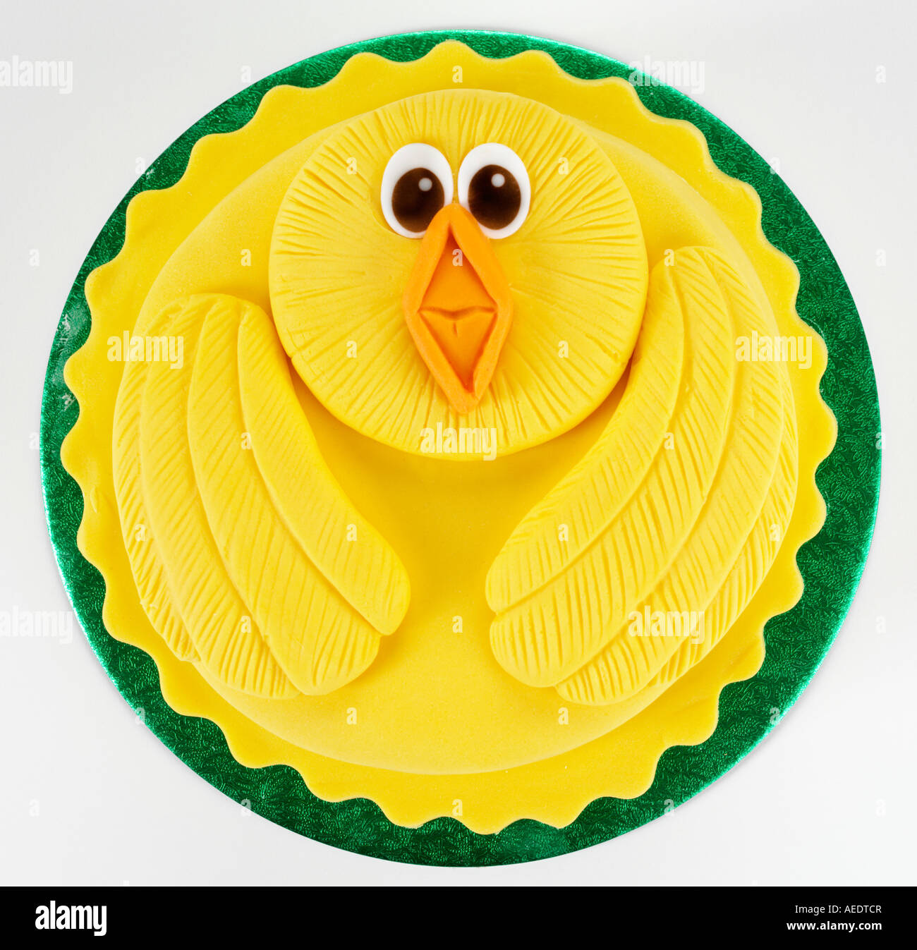 EASTER CHICK CAKE Stock Photo - Alamy