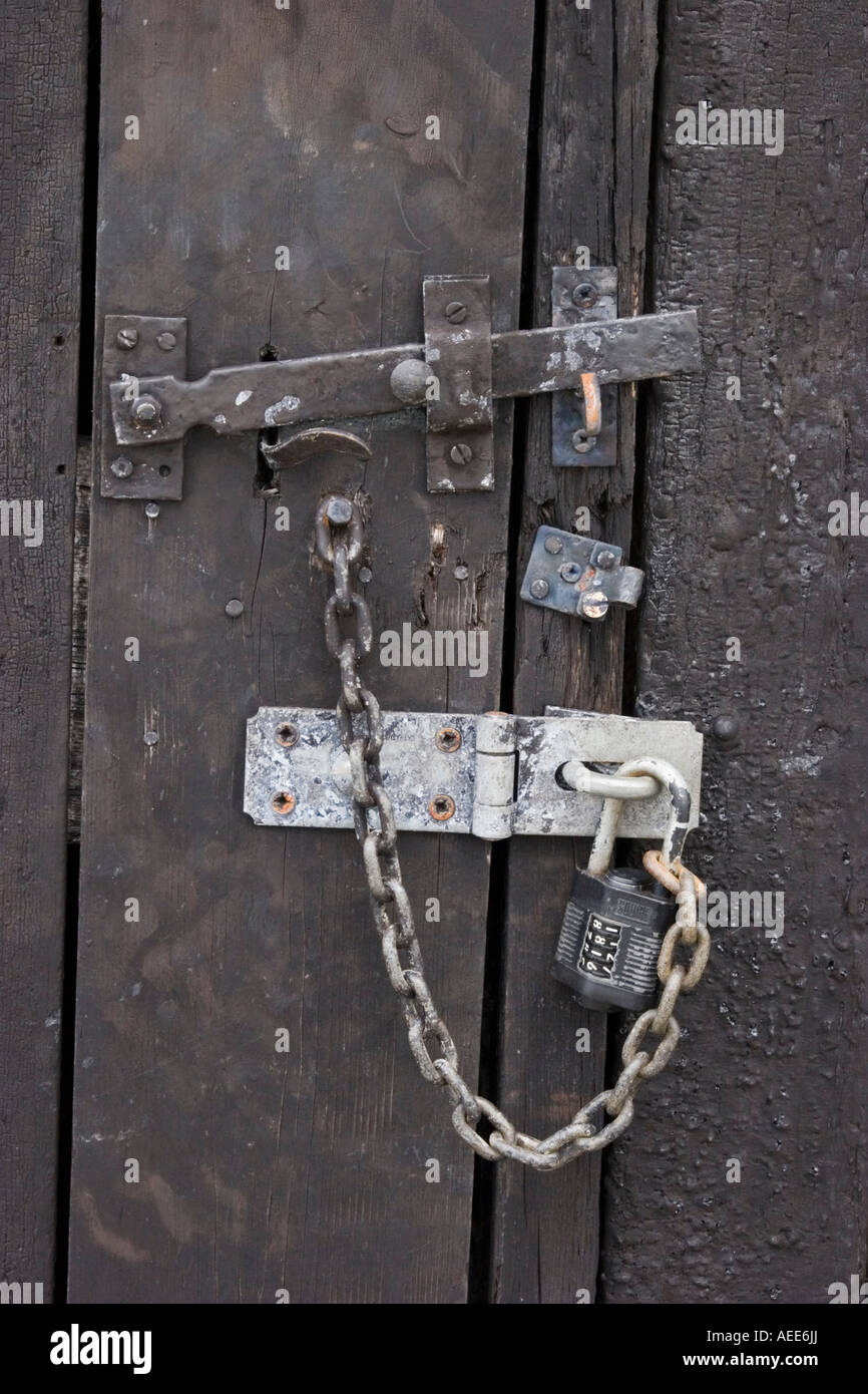 Latches hi-res stock photography and images - Alamy