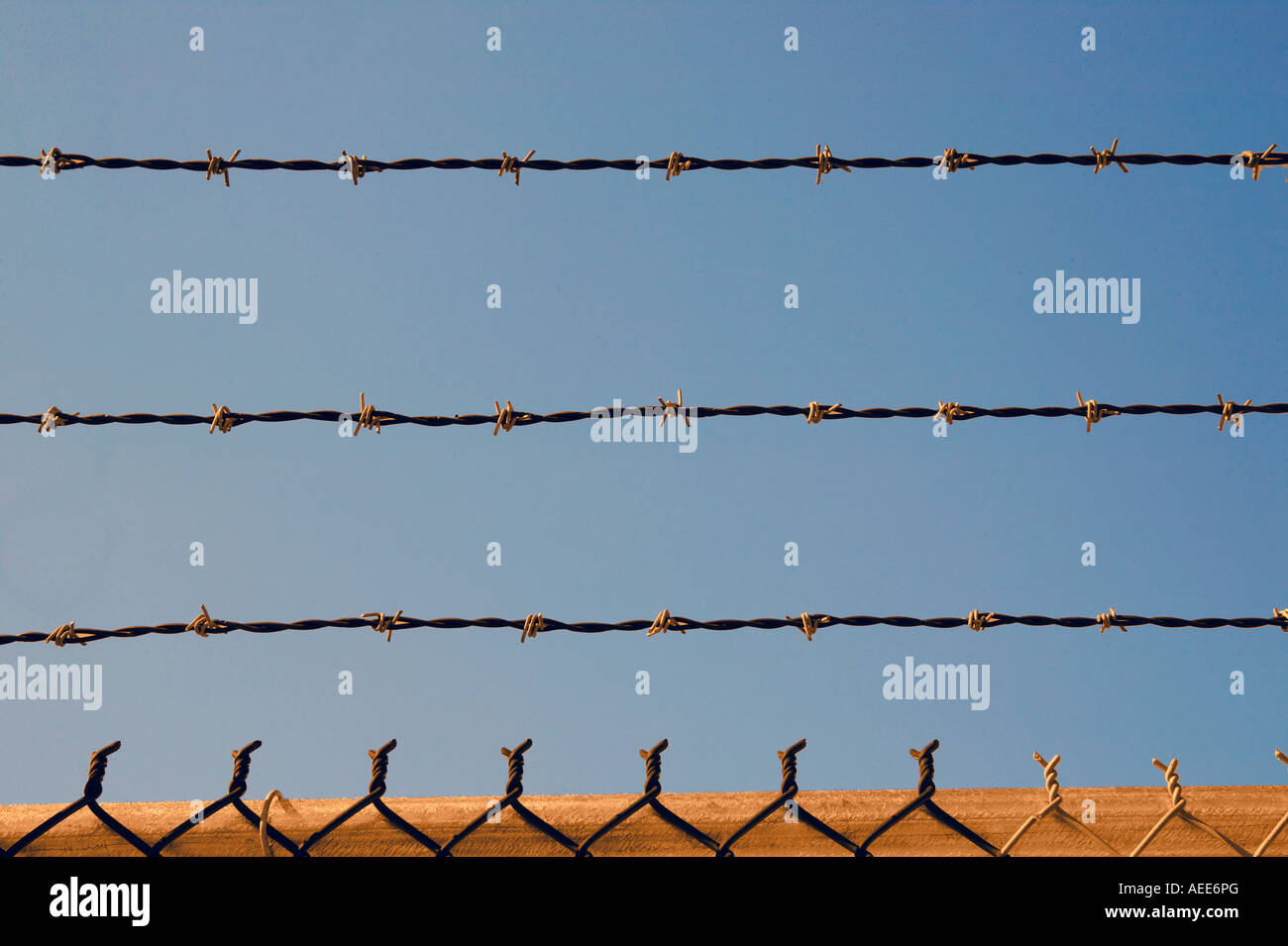 Barbed wire png hi-res stock photography and images - Alamy