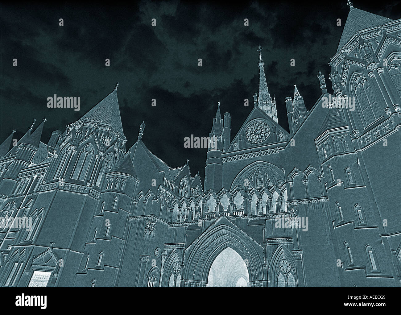 The royal court of justice london hi-res stock photography and images ...