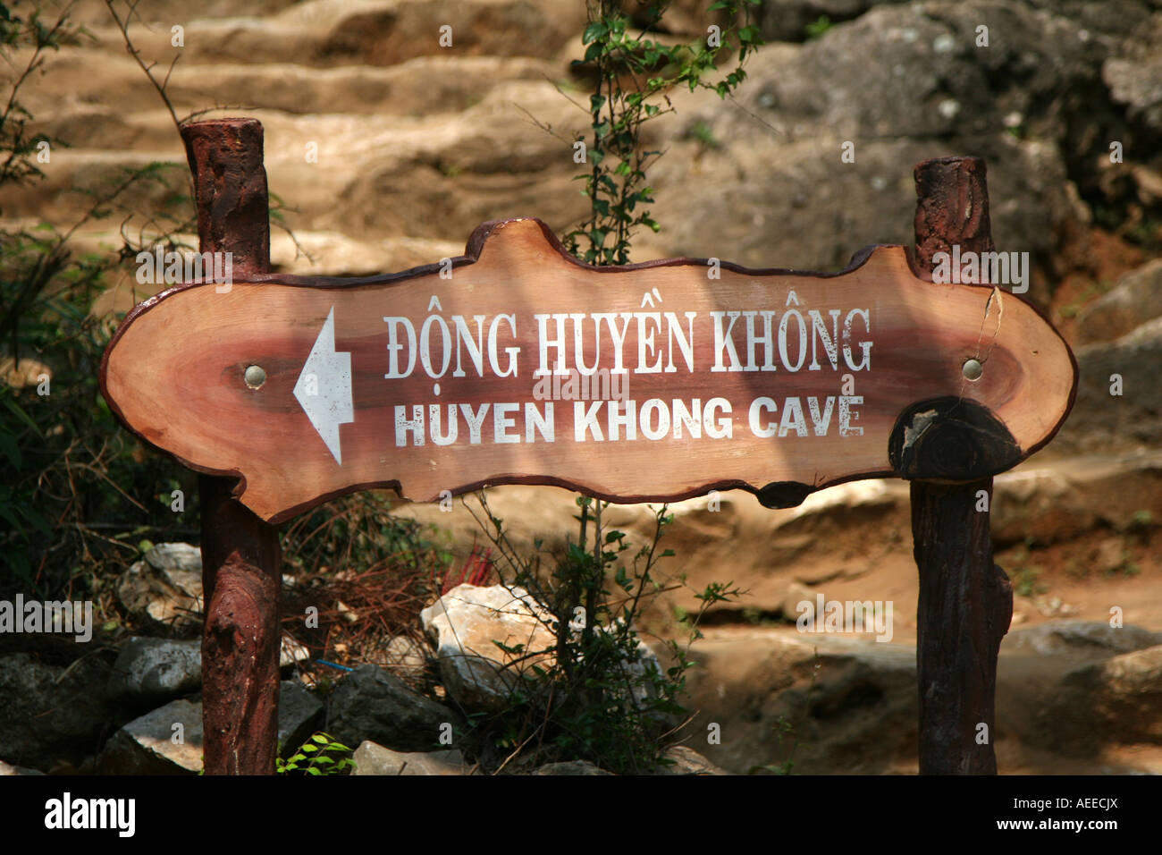 Signalling sign hi-res stock photography and images - Alamy