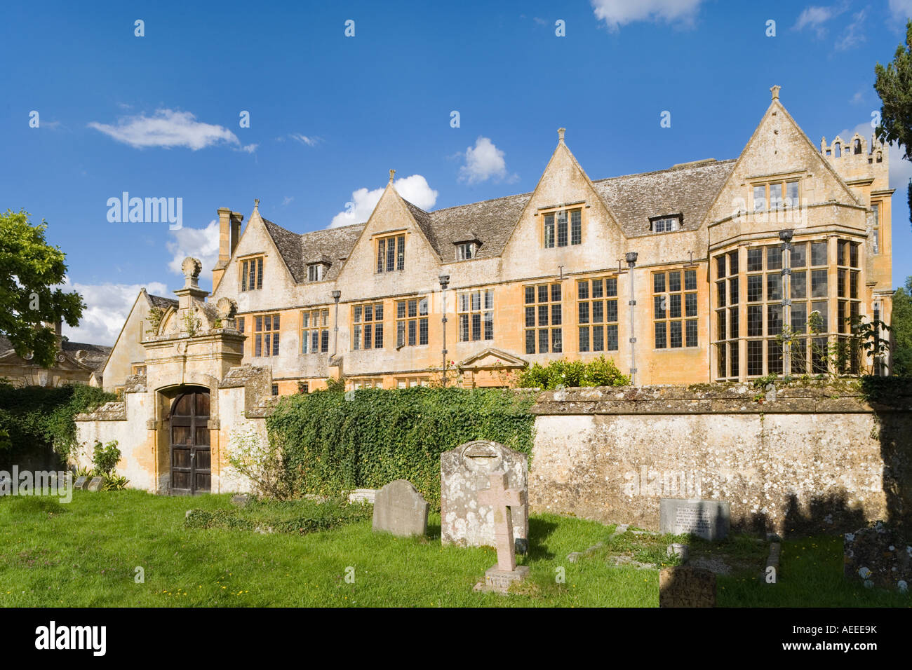 Jacobean Houses High Resolution Stock Photography and Images - Alamy