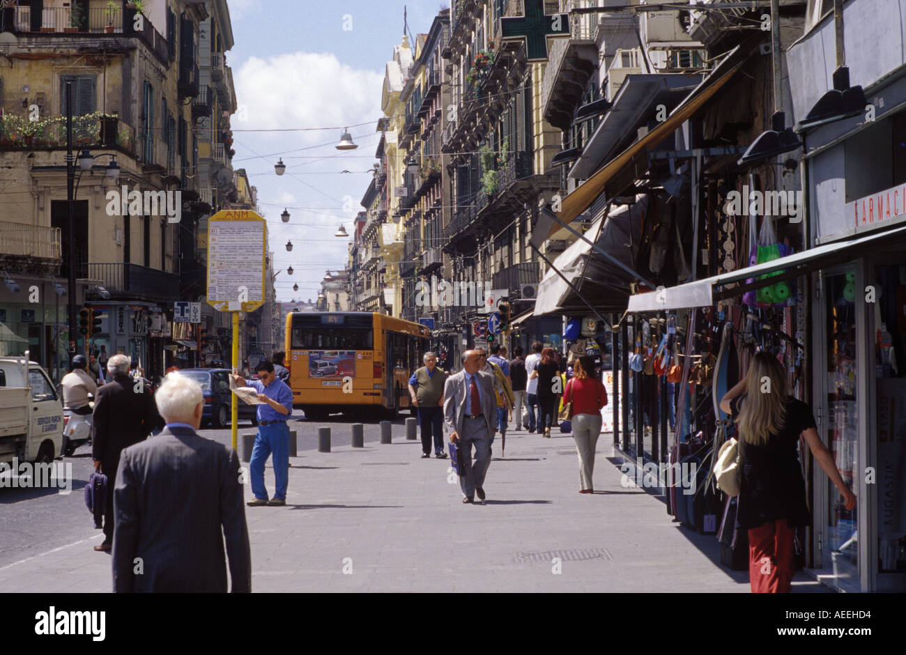 Via roma naples italy hi-res stock photography and images - Alamy
