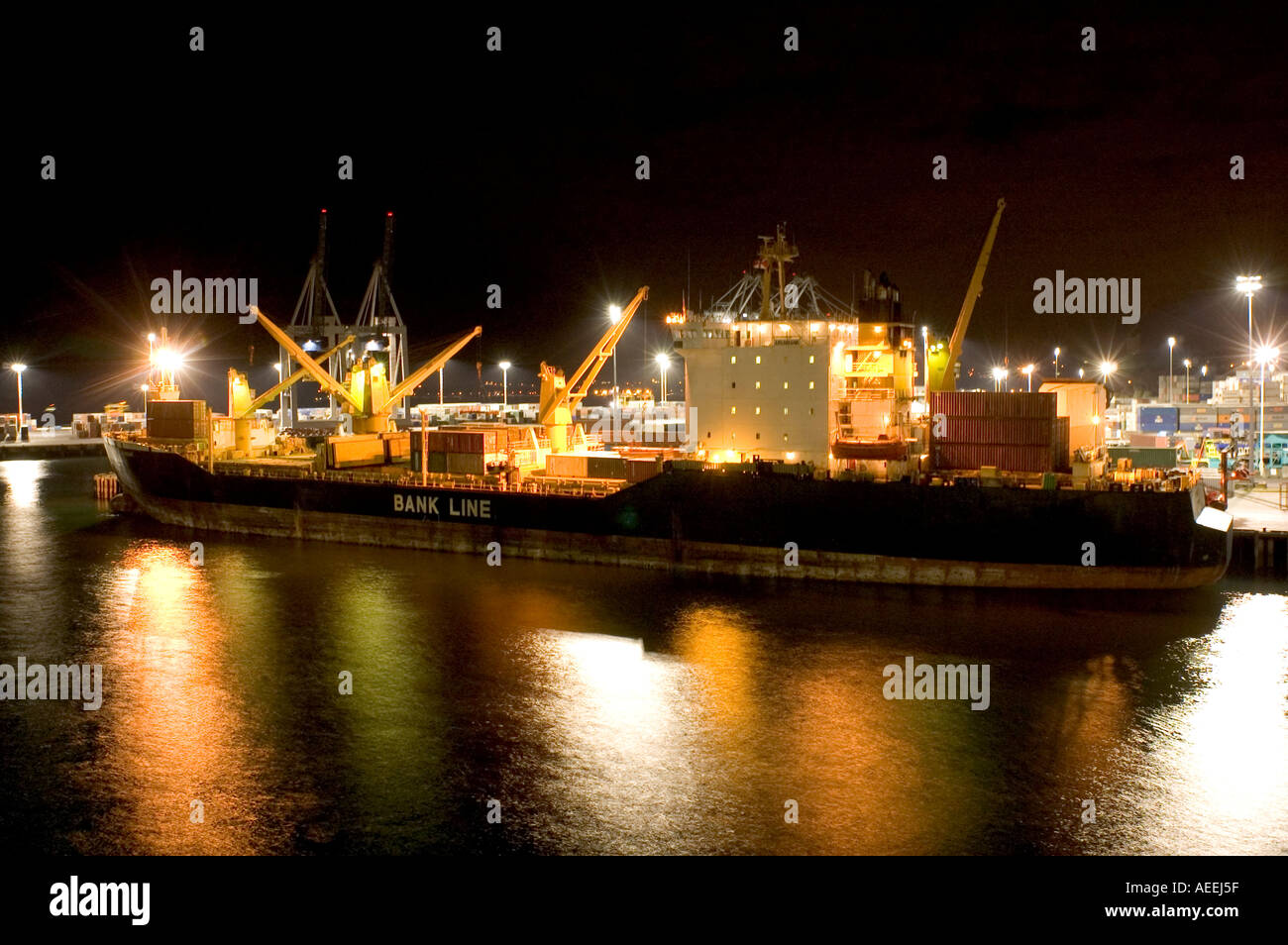 Container ship alongside dock port hi-res stock photography and images ...