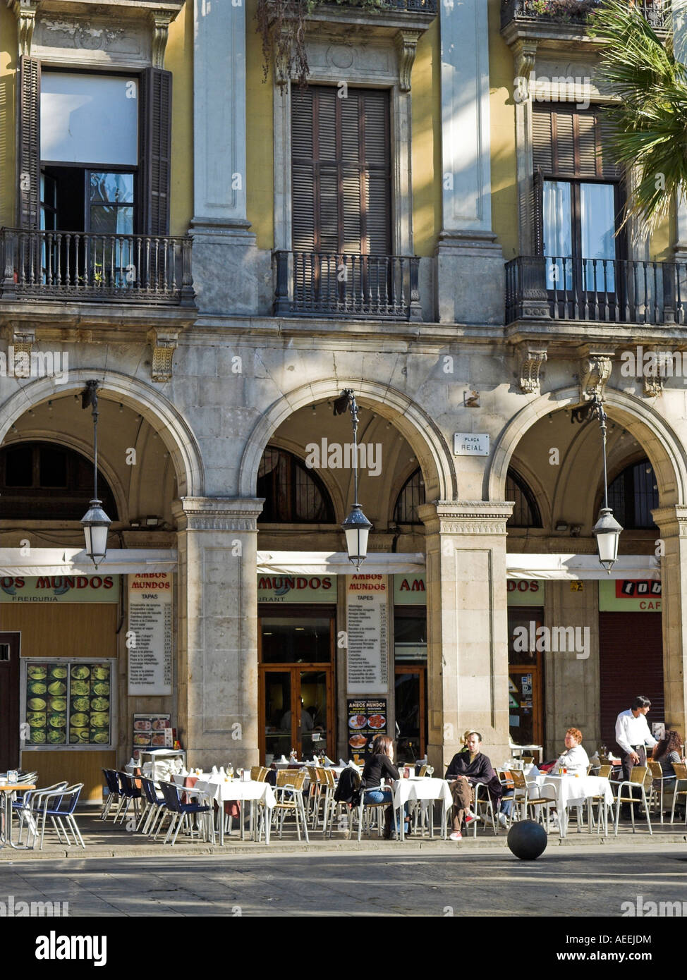 The royal place, Barcelona Stock Photo - Alamy