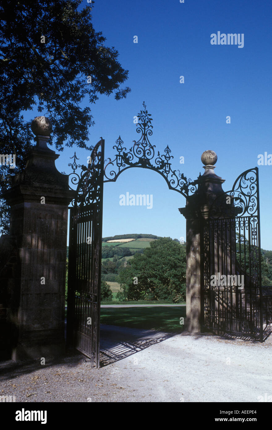 Gatepiers hi-res stock photography and images - Alamy