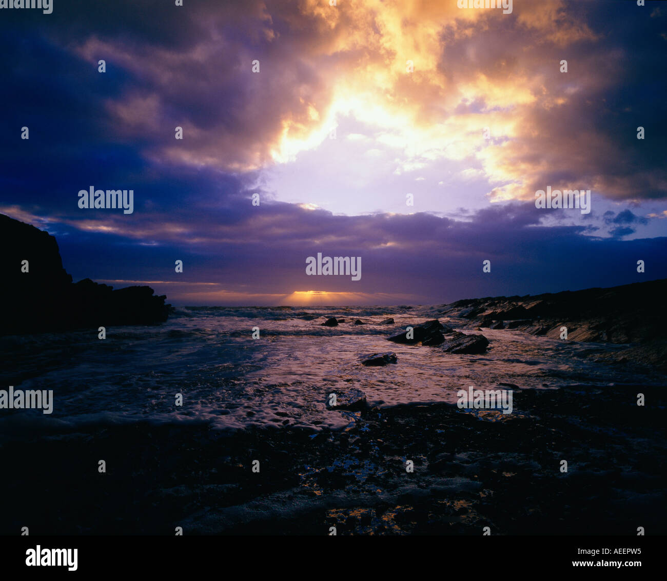 Alcove storm clouds hi-res stock photography and images - Alamy