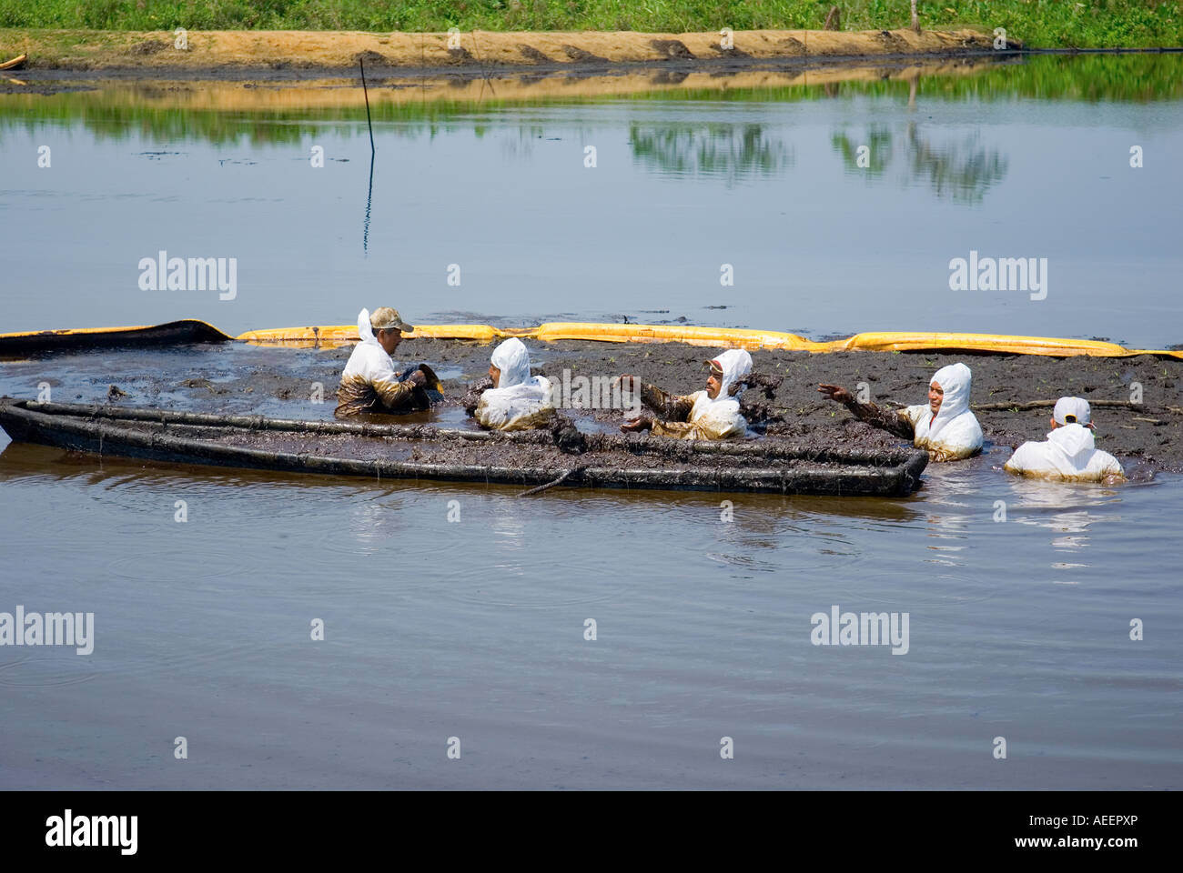 Pemex oil field hi-res stock photography and images - Alamy