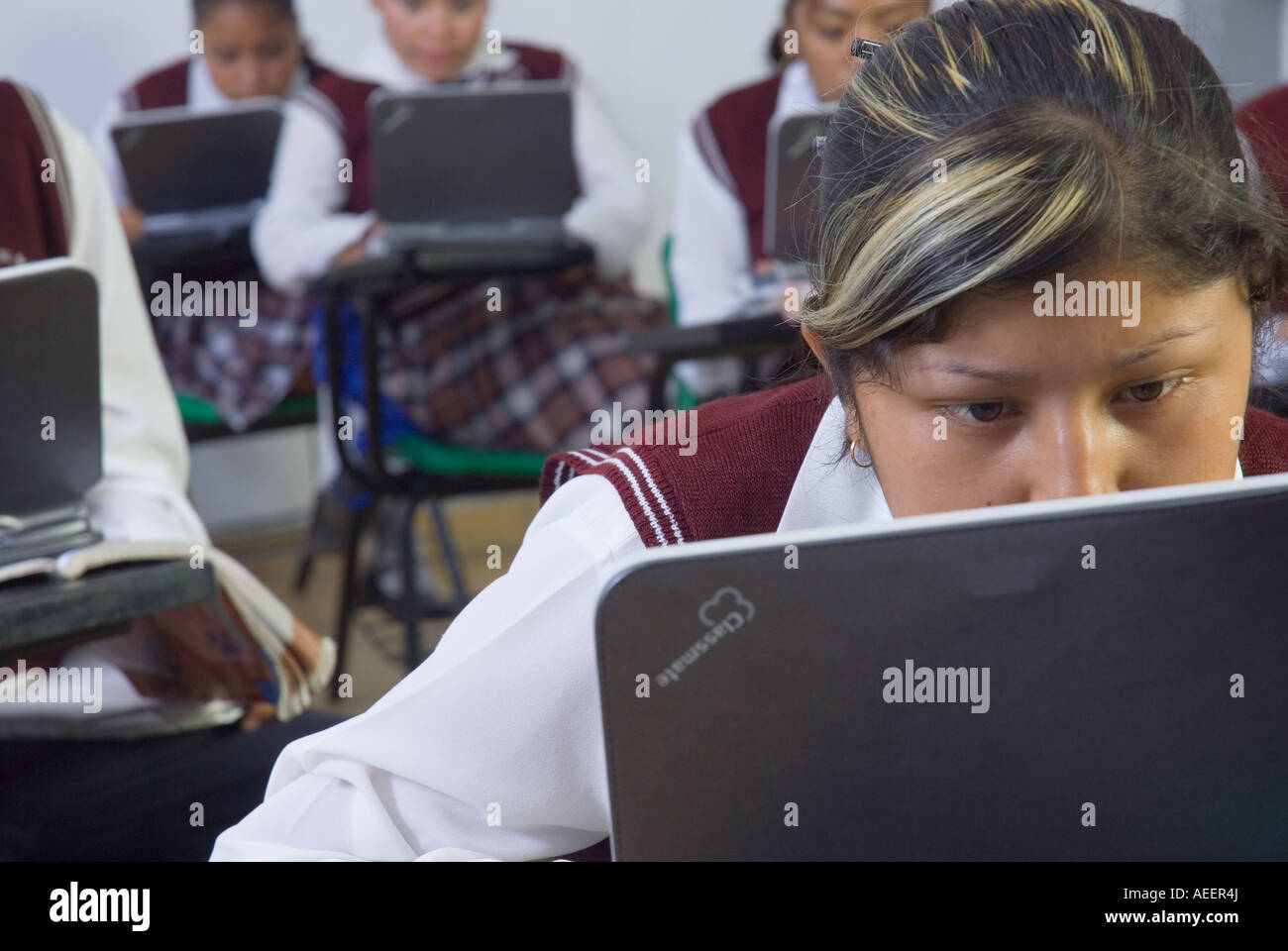 Middle school classroom mexico hi-res stock photography and images - Alamy
