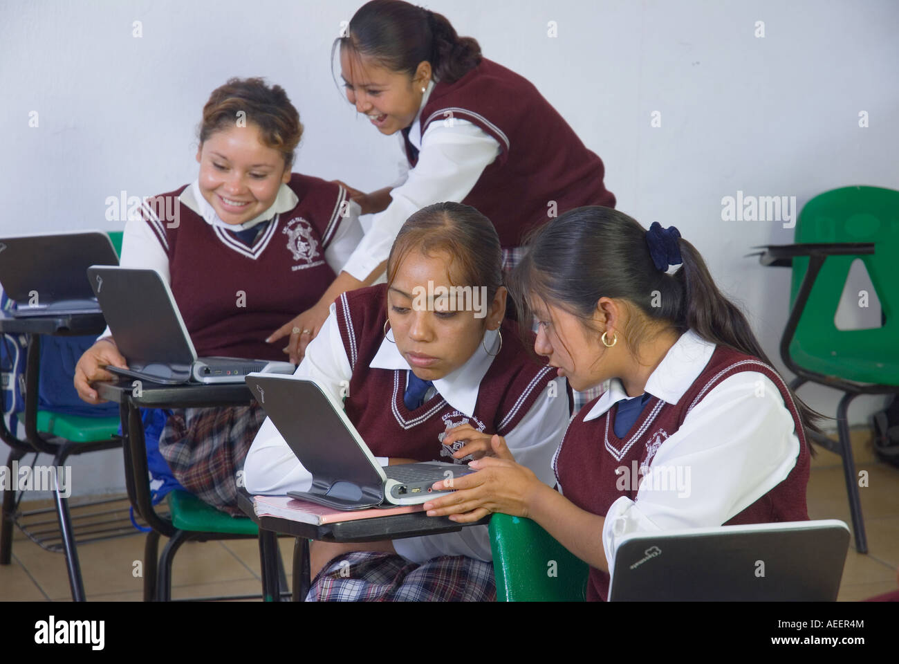 Middle school classroom mexico hi-res stock photography and images - Alamy