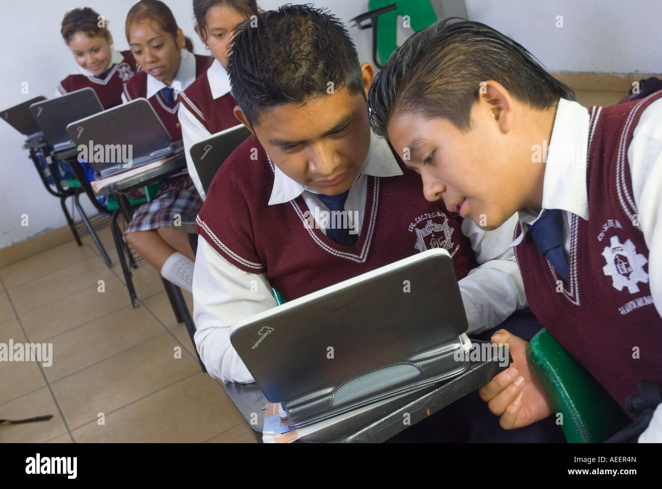 Middle school classroom mexico hi-res stock photography and images - Alamy