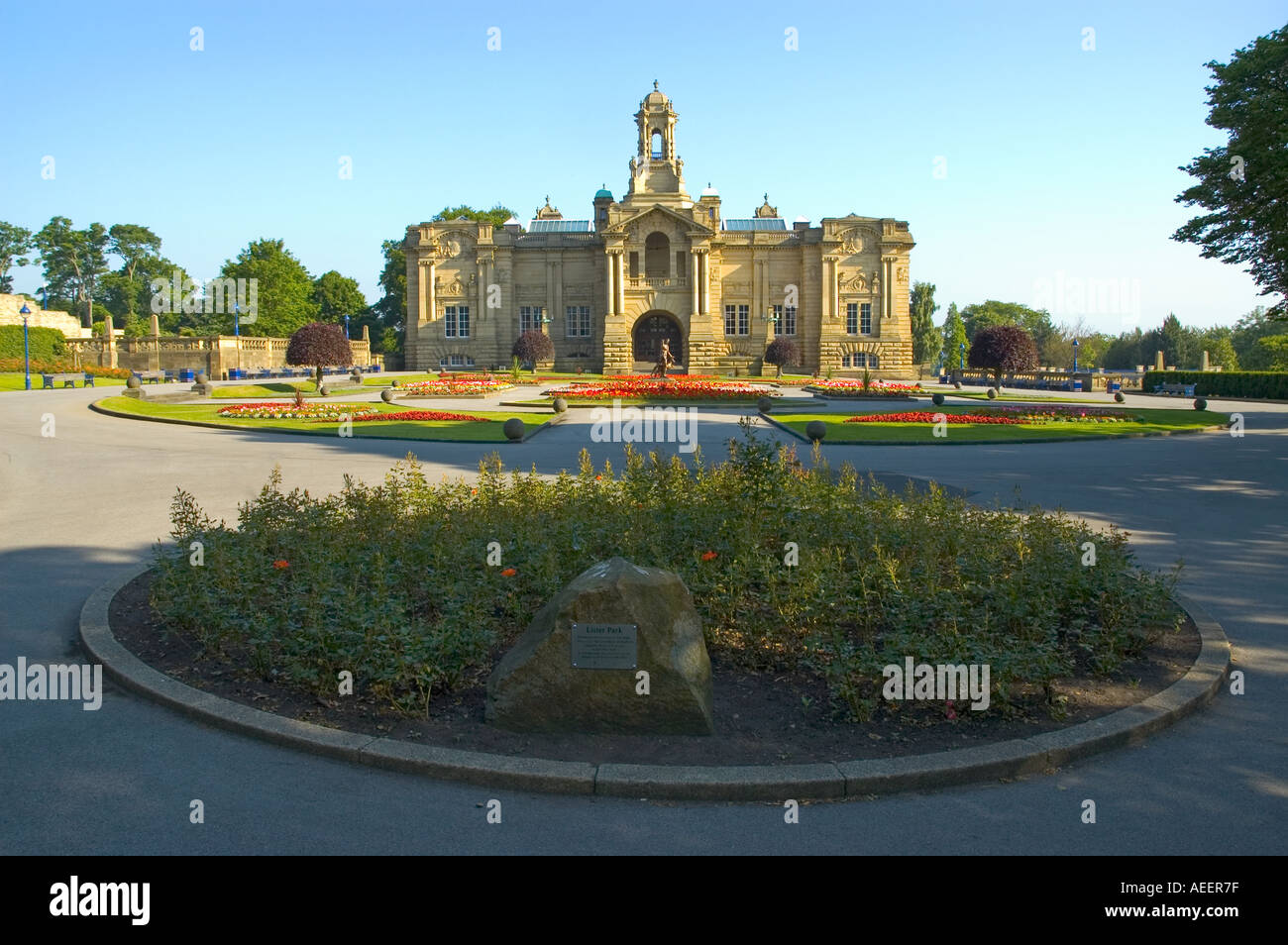 Cartwright Hall museum and art gallery Bradford Stock Photo - Alamy