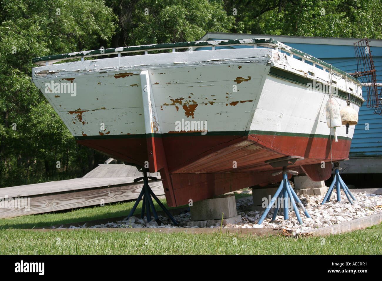 Chesapeake bay workboat hi-res stock photography and images - Alamy