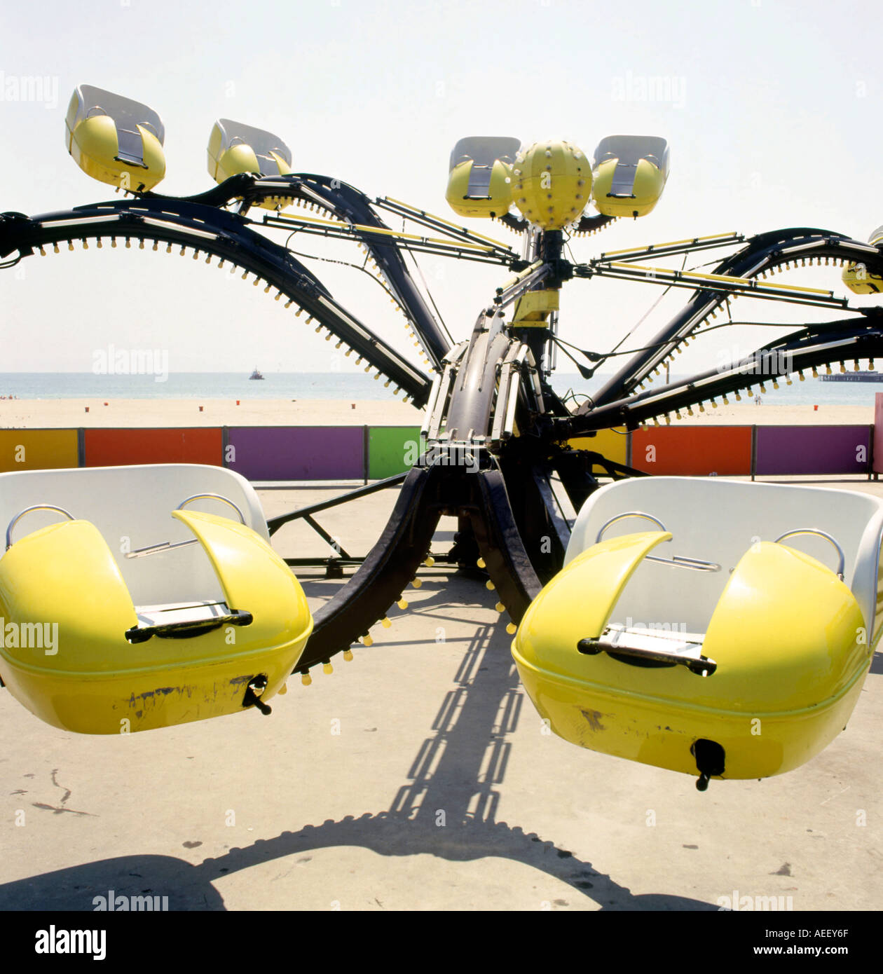 Amusement park ride Stock Photo - Alamy
