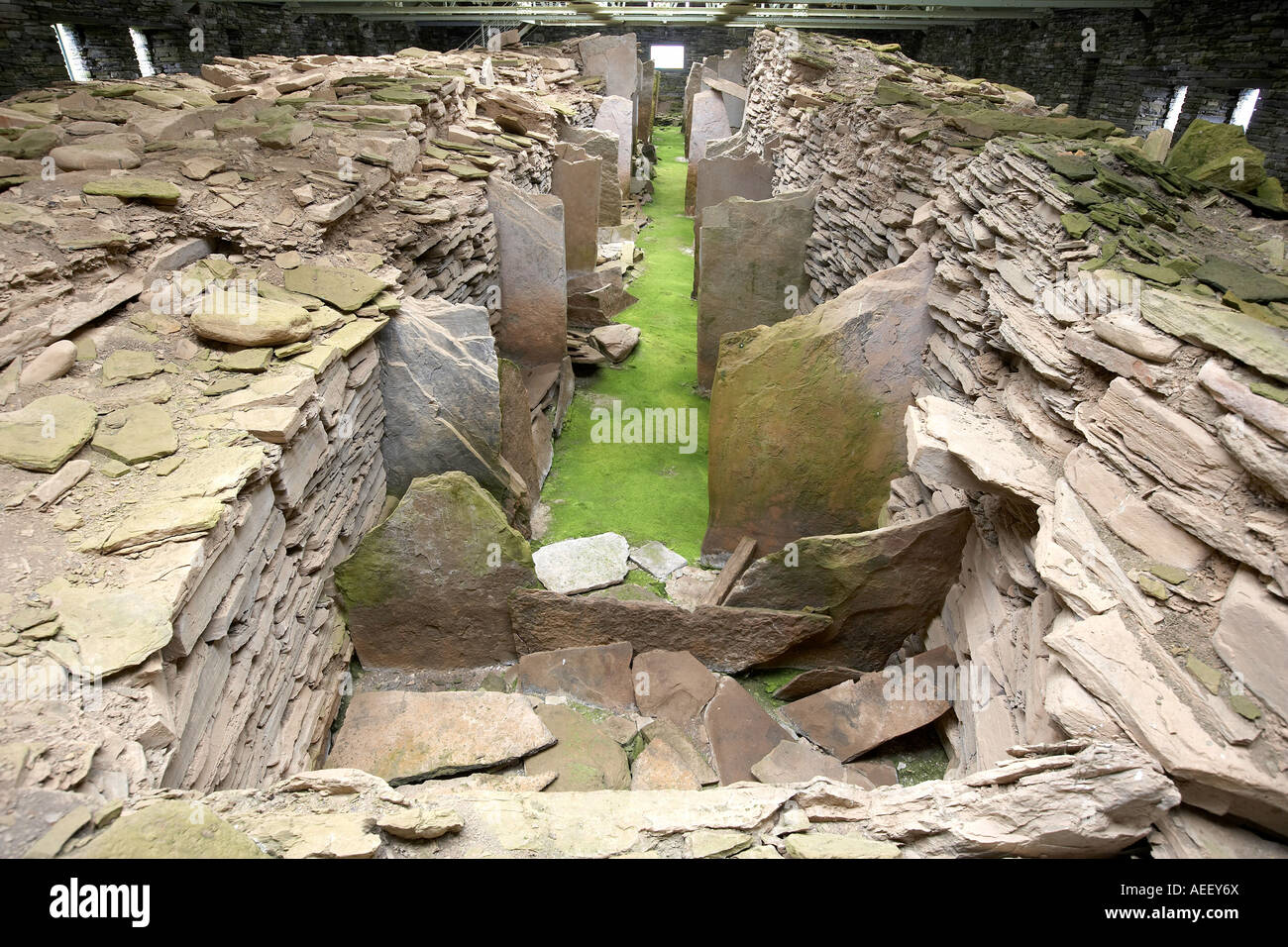 Prehistoric burial neolithic orkney hi-res stock photography and images ...