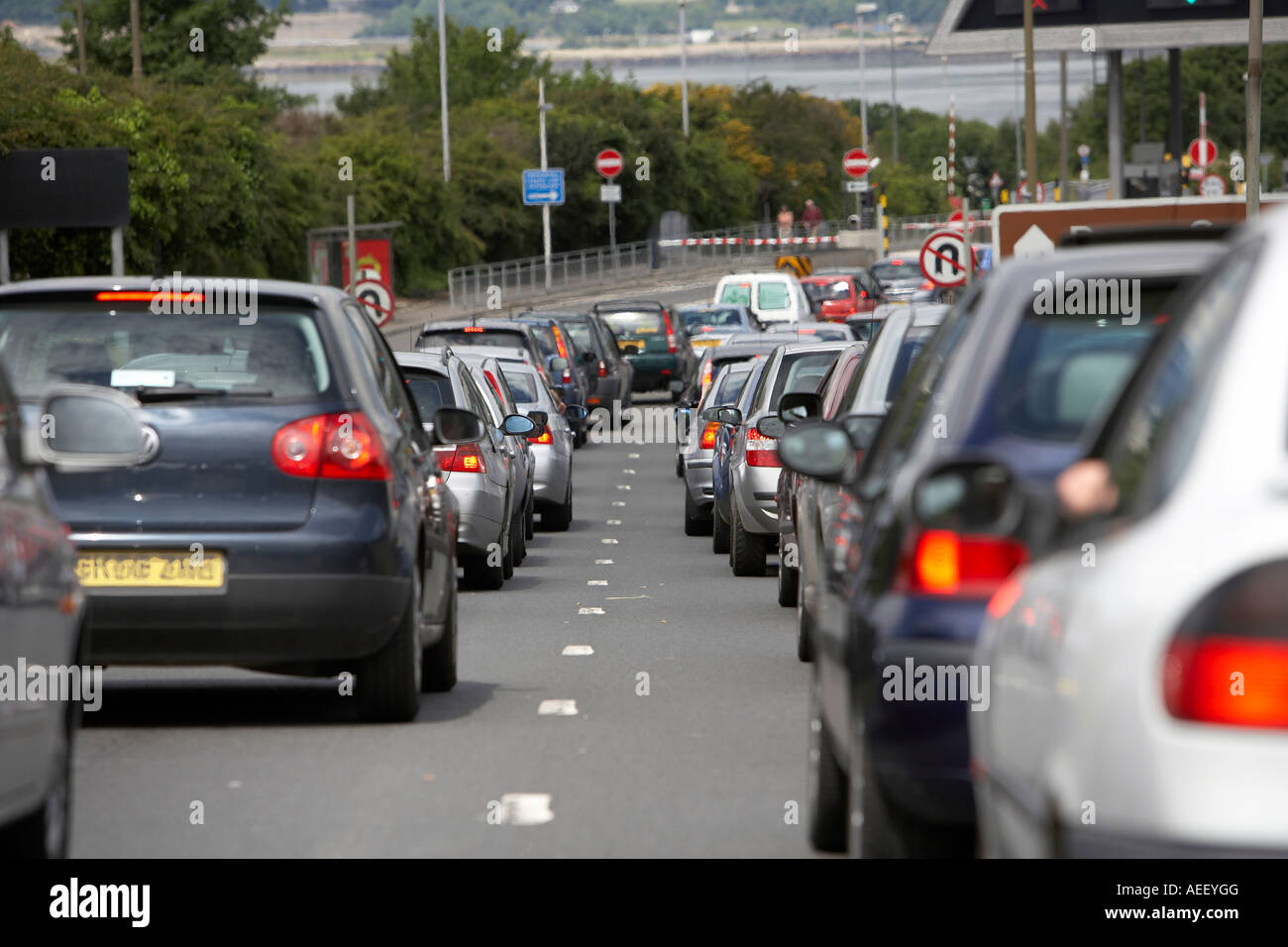 Edinburgh traffic jam hi-res stock photography and images - Alamy