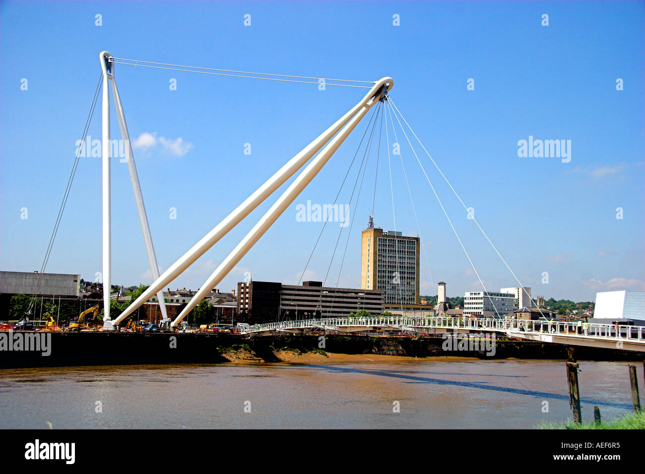 Usk footbridge hi-res stock photography and images - Alamy