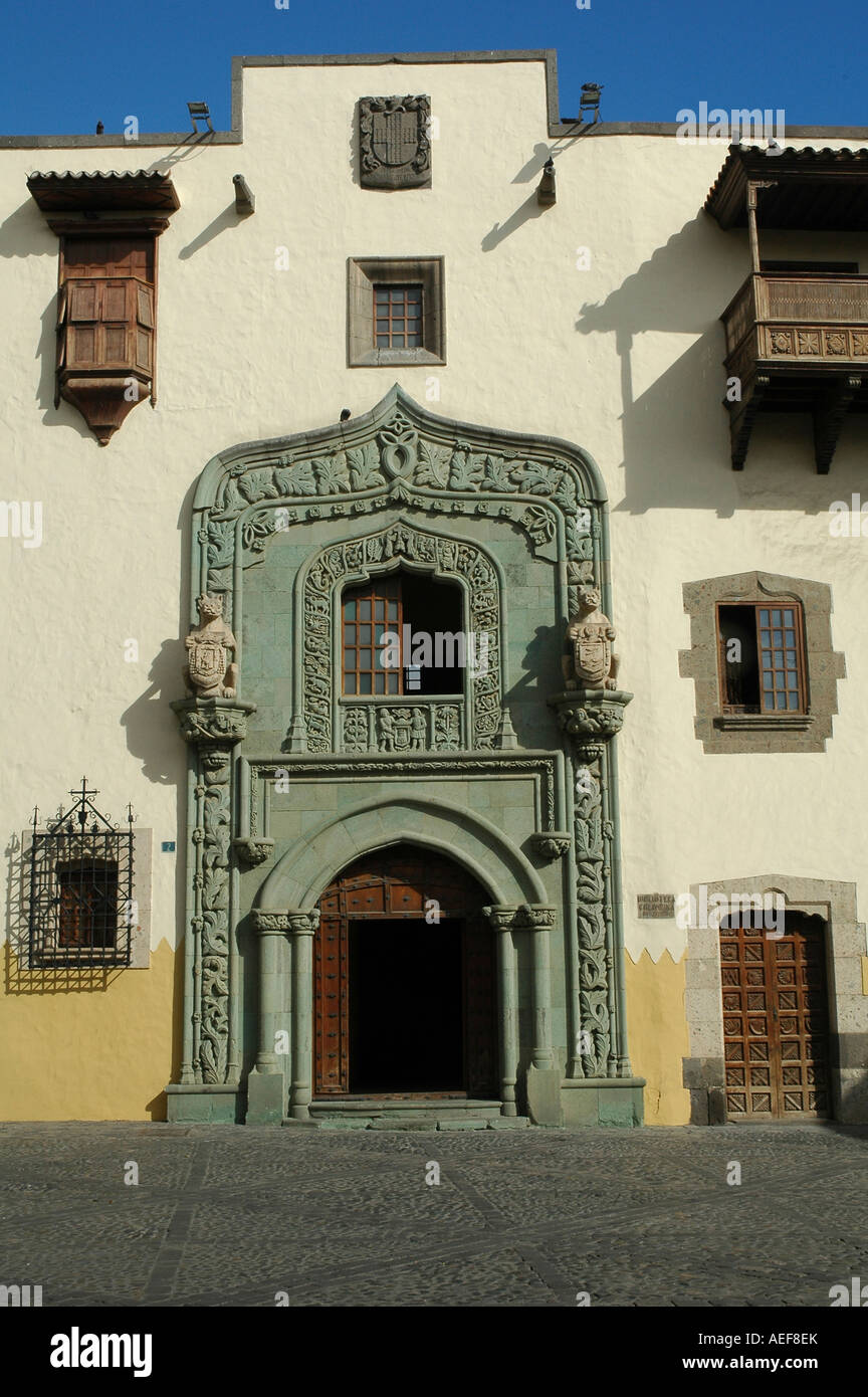 Exterior of Casa Colon or Columbus house in Vegueta quarter in the city ...