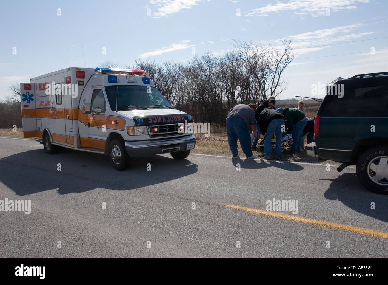 Traffic accident High winds made the driver of the SUV lose control of ...
