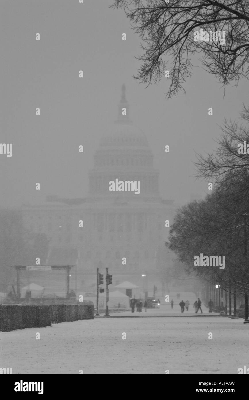 Washington dc snow winter Black and White Stock Photos & Images - Alamy
