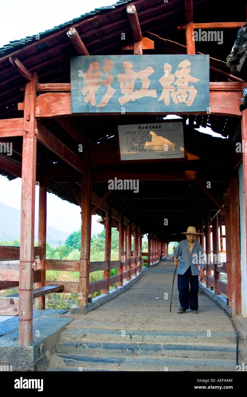 Old Man Walking across Song Dynasty Caihong Bridge Qinghua Village ...