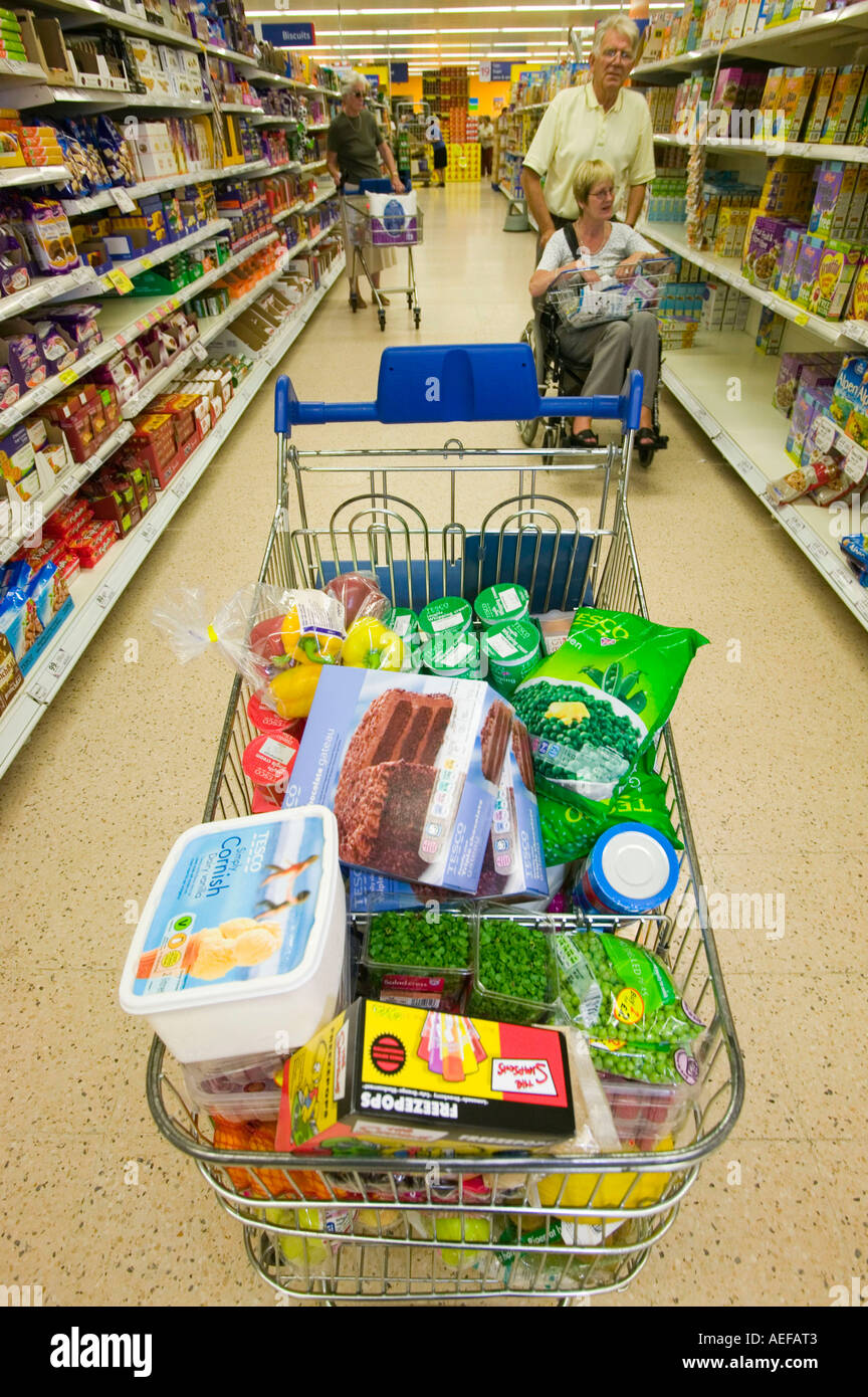 Tesco Shopping Basket Stock Photos & Tesco Shopping Basket Stock Images ...
