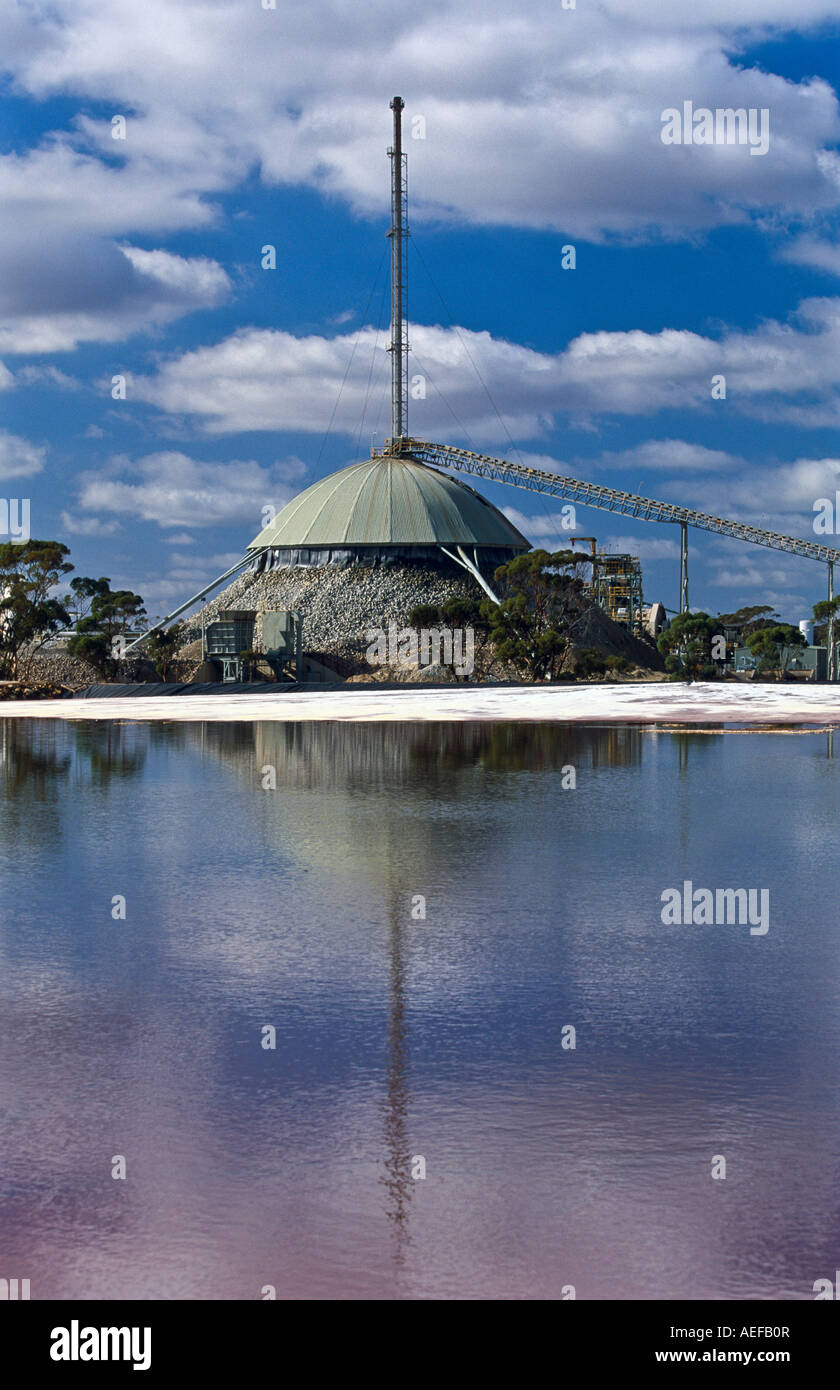 Gold mine processing, Australia Stock Photo - Alamy