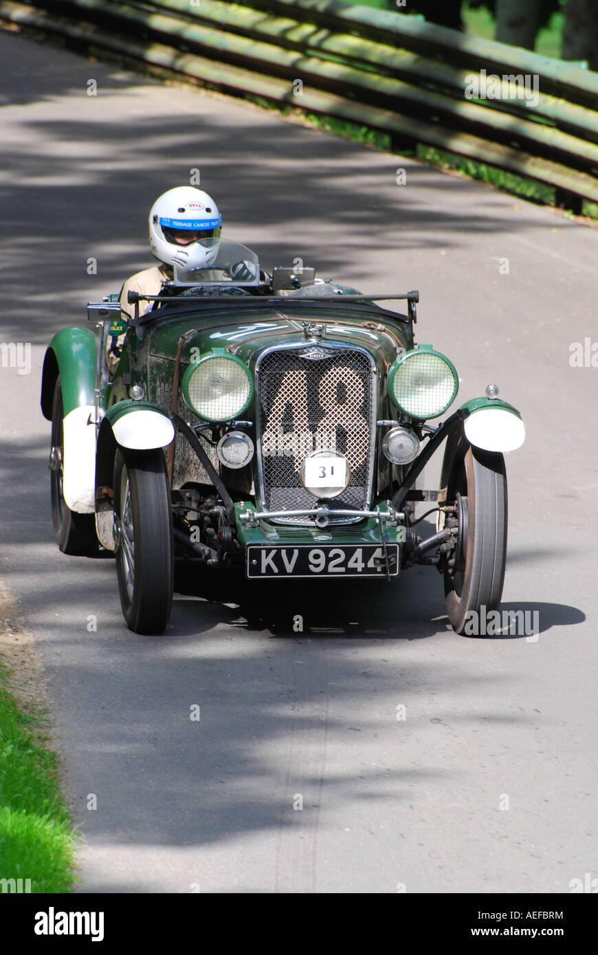Singer car club hi-res stock photography and images - Alamy