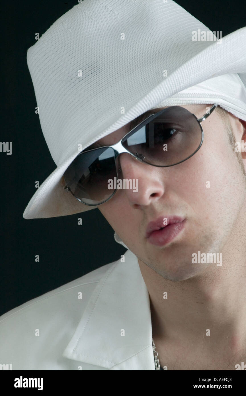 Cool singer hi-res stock photography and images - Alamy