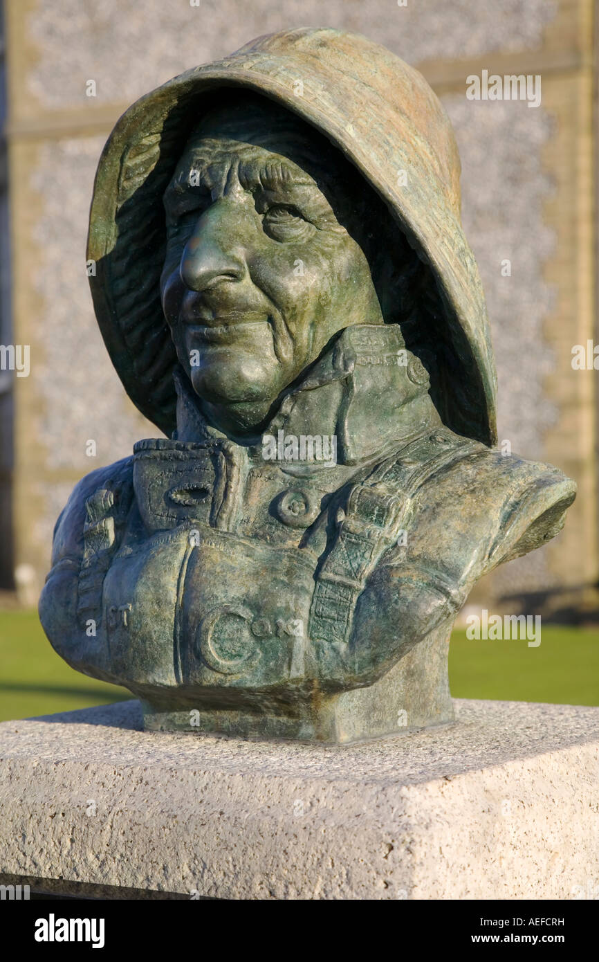 The commemorative bust of Henry Blogg RNLI The coxswain to the cromer ...