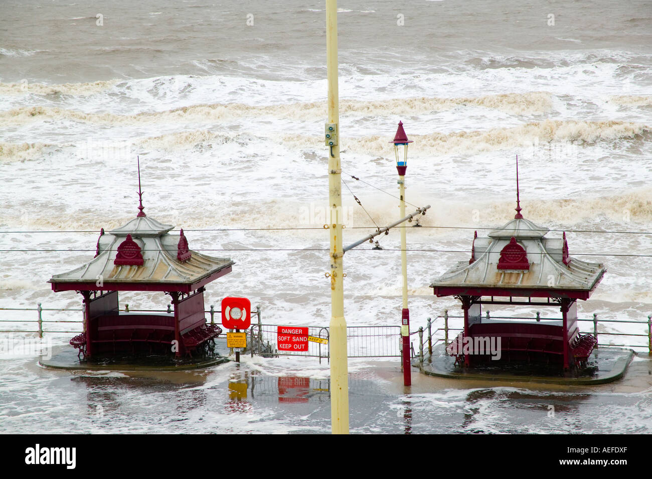 Blackpool promenade stormy weather hi-res stock photography and images ...